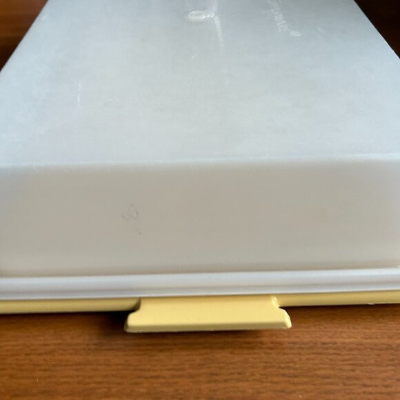 Tupperware | Kitchen | Vintage Tupperware Cake Holder | Poshmark